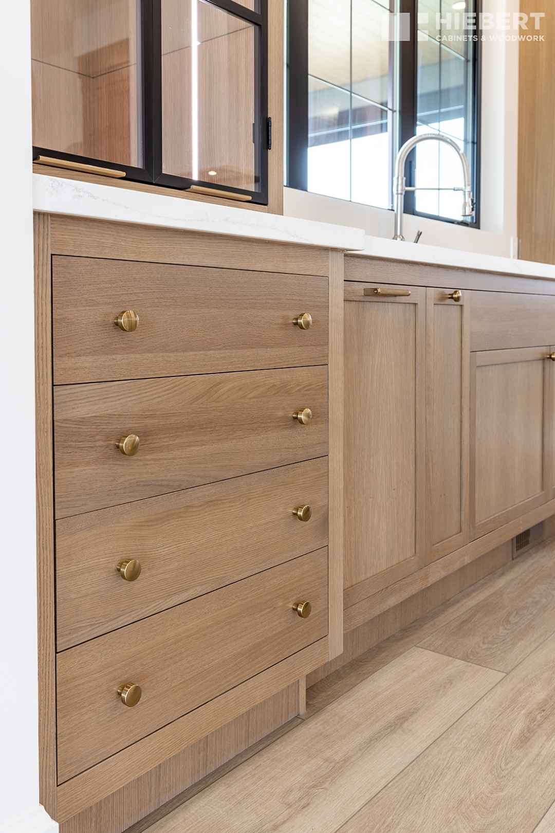 What Is Rift Cut White Oak In Cabinetry?